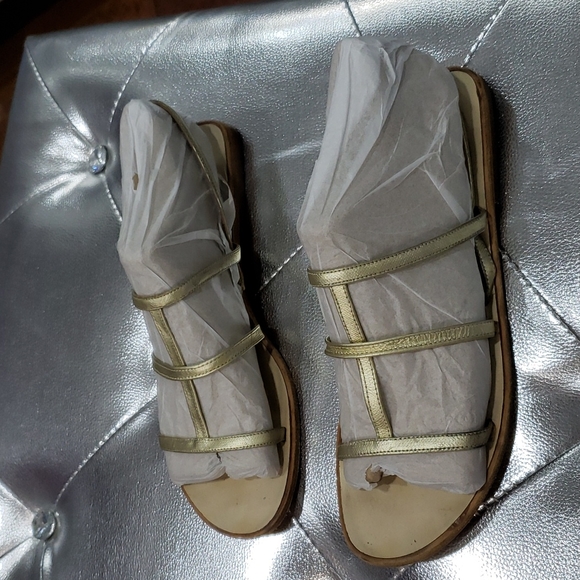 Ann Taylor | Shoes | Authentic Ann Taylor Studio Sandals | Poshmark